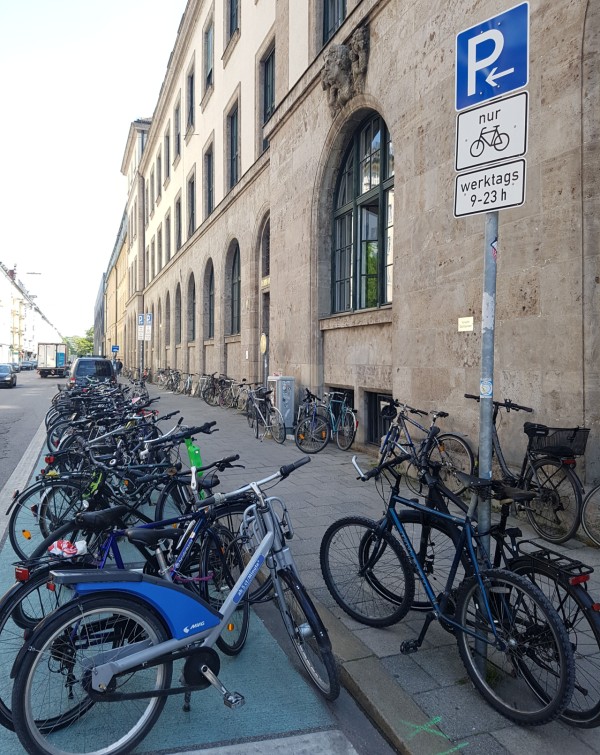 Steckbrief Quartiersgaragen und umgenutzte Stellflächen - Grüne Stadt ...